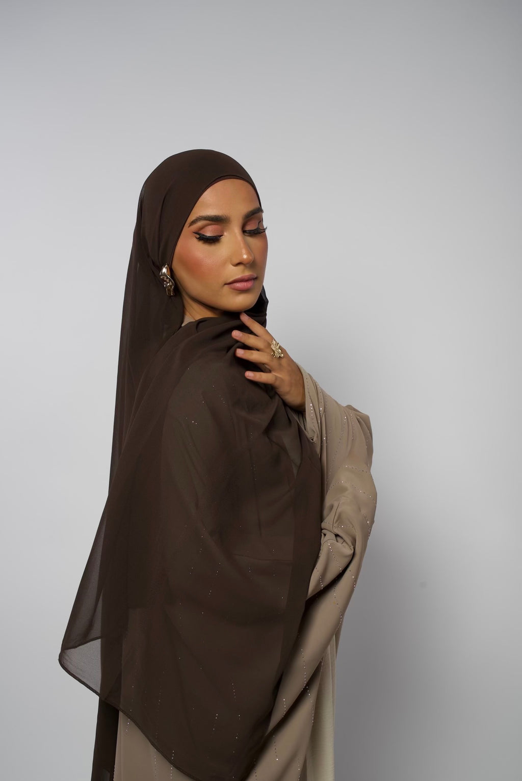Chiffon Hijab Set Zeliha - mit passendem Bone – Bernaly